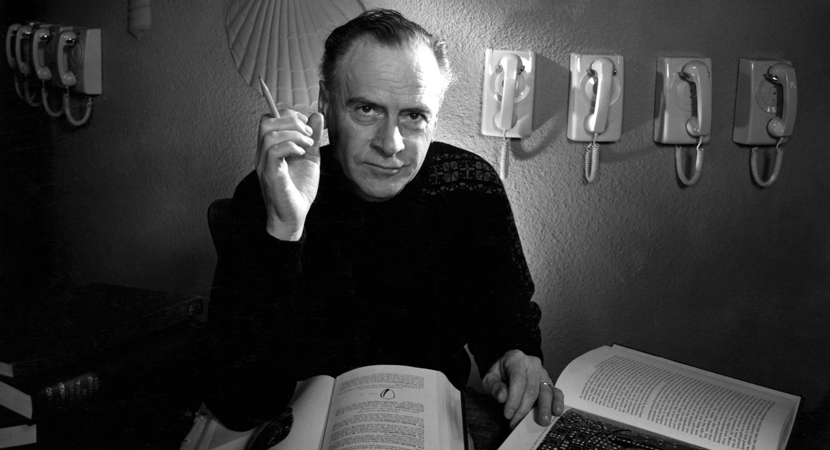 Nasce Marshall McLuhan, il profeta del "villaggio globale" - Felicità Pubblica